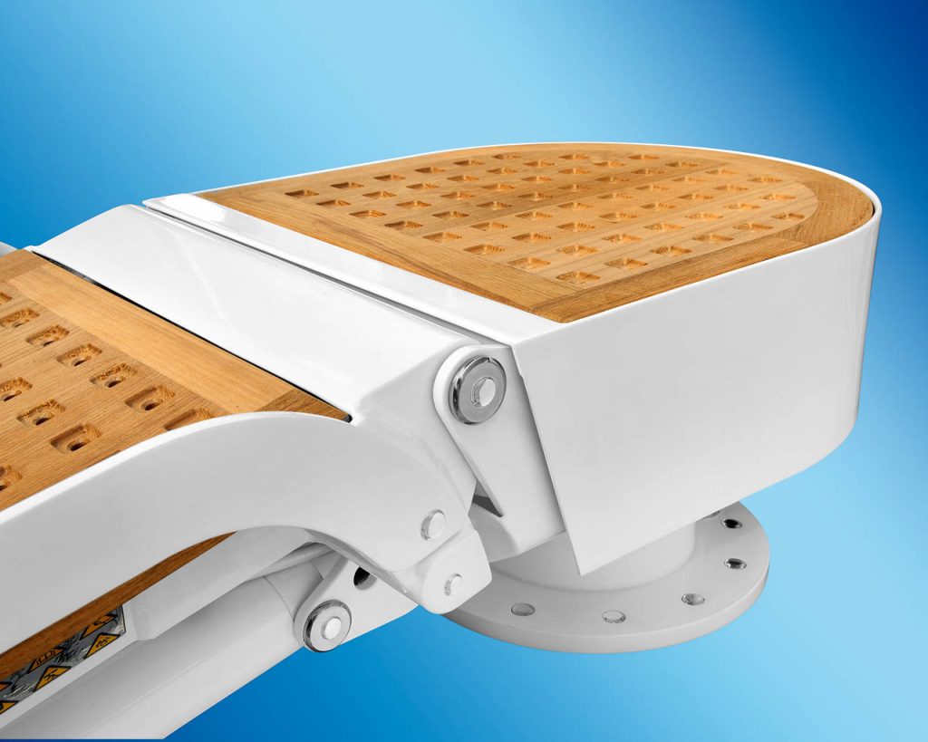 Gangway rotating series 3893 – Opacmare Europe North