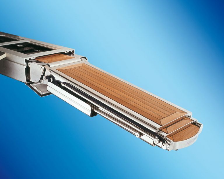 Gangway series 1103 – Opacmare Europe North