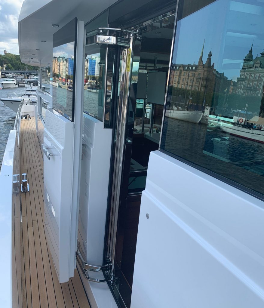 Gangway series 1041 – Opacmare Europe North